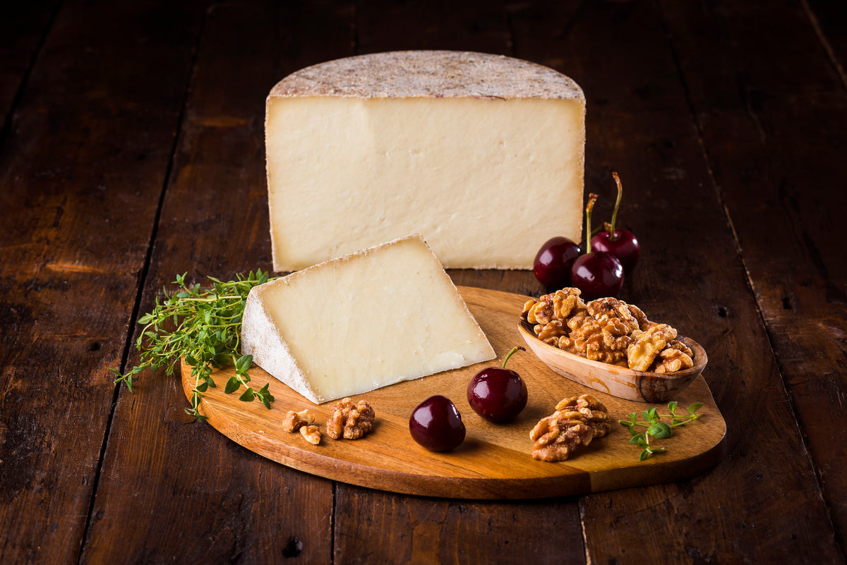 Lanark White Sheep's Cheese | Tom And Ollie